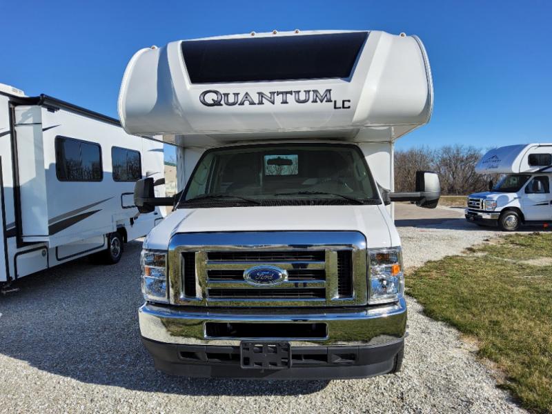 Used 2023 Thor Motor Coach Quantum LC LC22 Motor Home Class C at ...