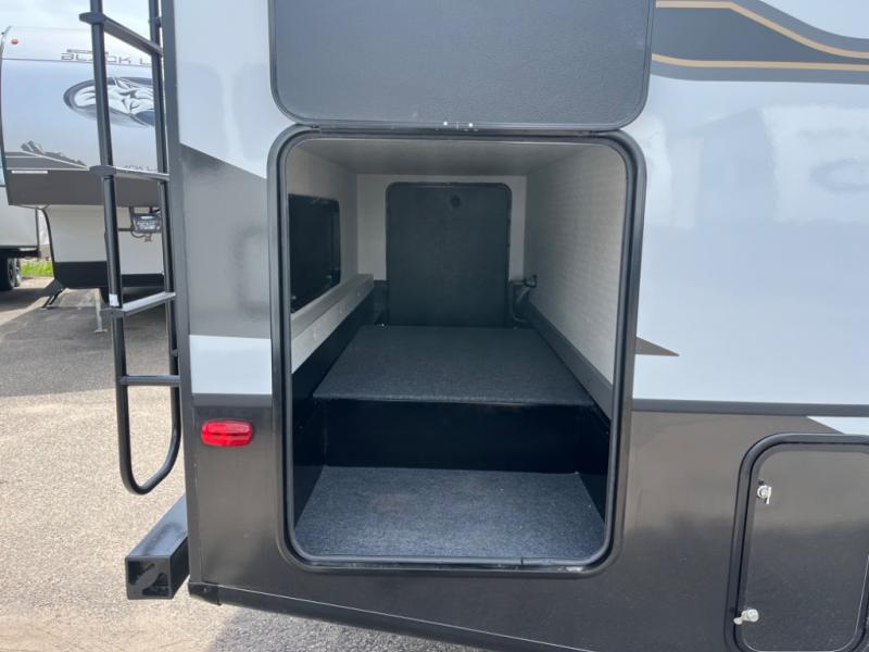 New 2025 Coachmen RV Pursuit 27XPS Motor Home Class A at Markquart RV ...