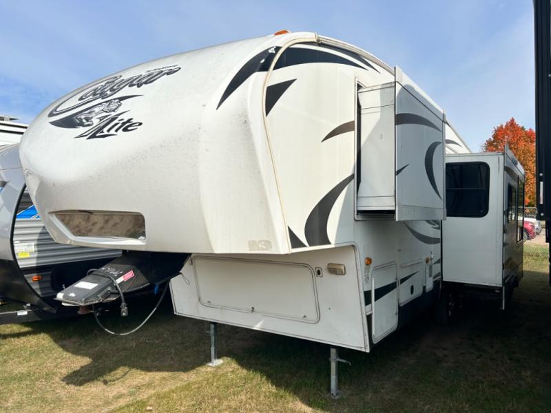 Used 2013 Keystone RV Cougar X-Lite 27RKS Fifth Wheel at Markquart RV ...