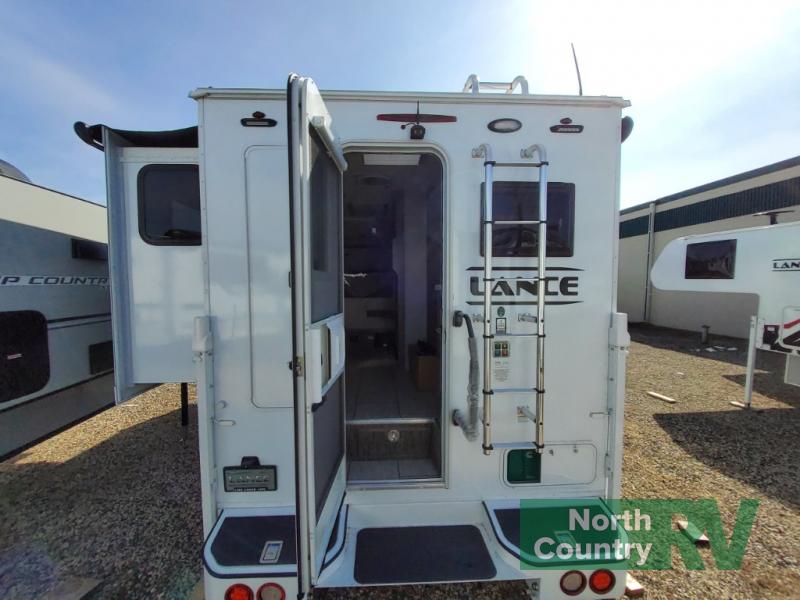 New 2026 Lance Lance Truck Campers 975 Truck Camper at Markquart North ...
