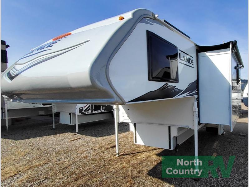 New 2026 Lance Lance Truck Campers 975 Truck Camper at Markquart North ...