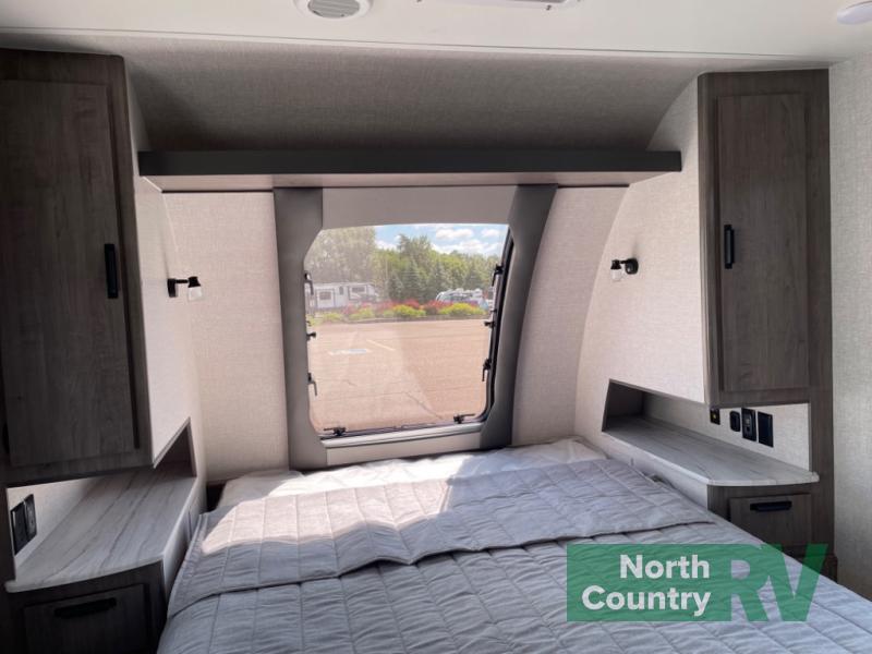 New 2024 Lance Lance Travel Trailers 2255 Travel Trailer at Markquart ...