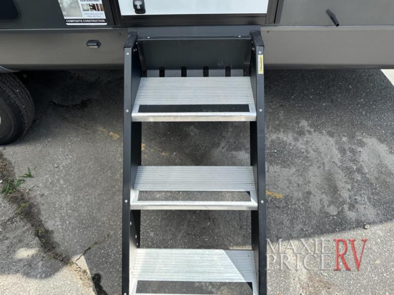 New 2025 Forest River RV Flagstaff Micro Lite 25BRDS Travel Trailer at ...