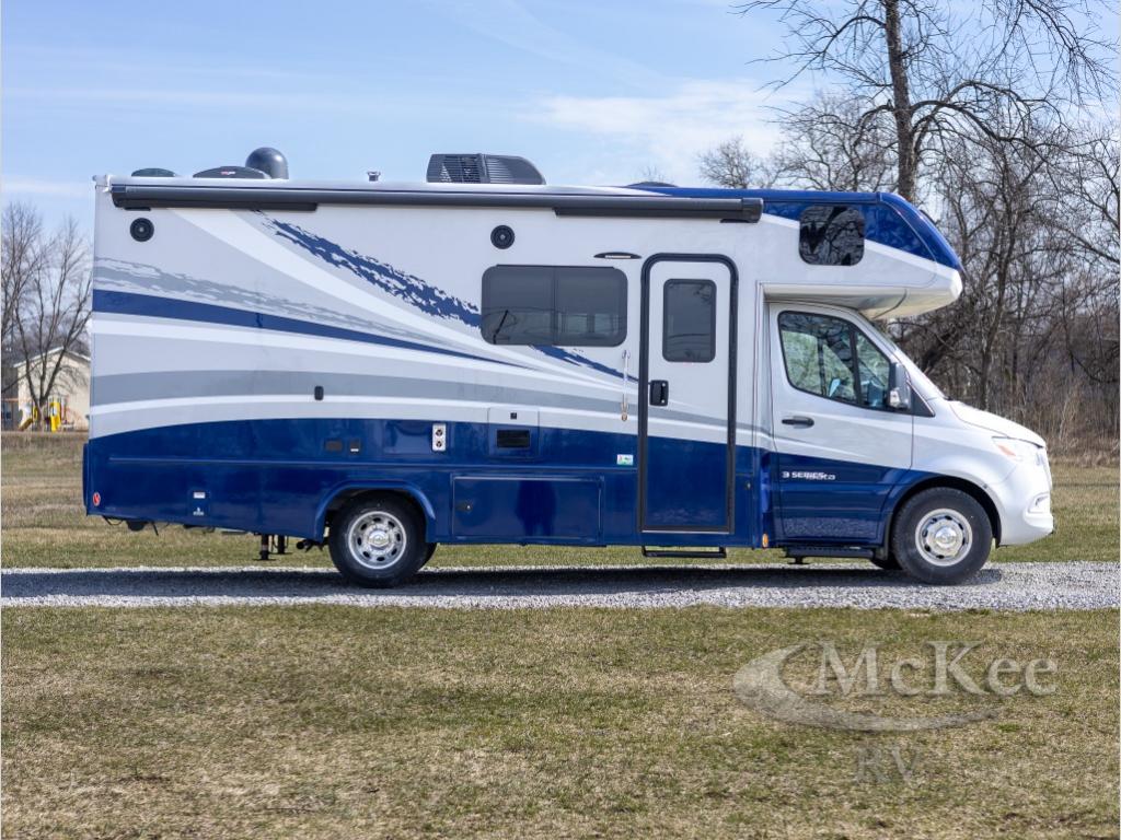 New 2024 Dynamax isata 3 24FW Motor Home Class C - Diesel at McKee RV ...