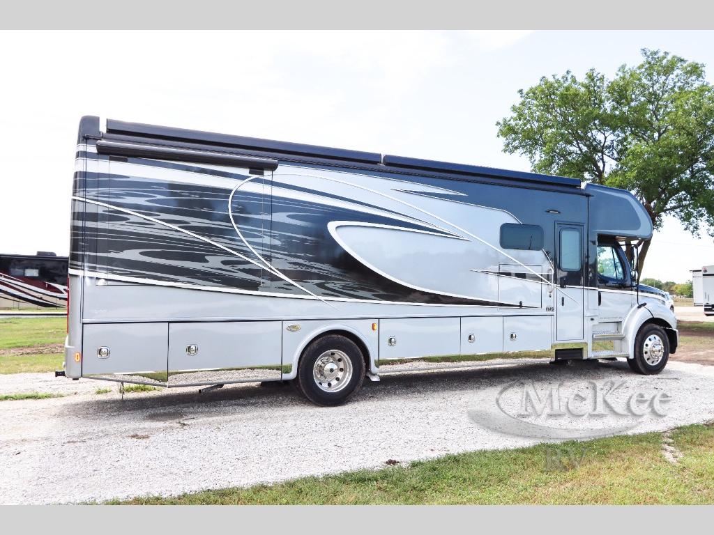 Used 2021 Dynamax DynaQuest XL 3400KD Motor Home Super C - Diesel at ...