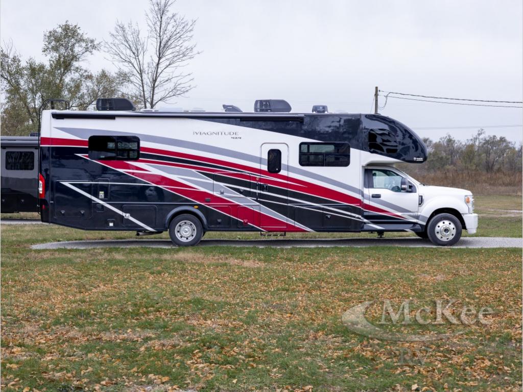 New 2024 Thor Motor Coach Magnitude LV35 Motor Home Super C - Diesel at ...