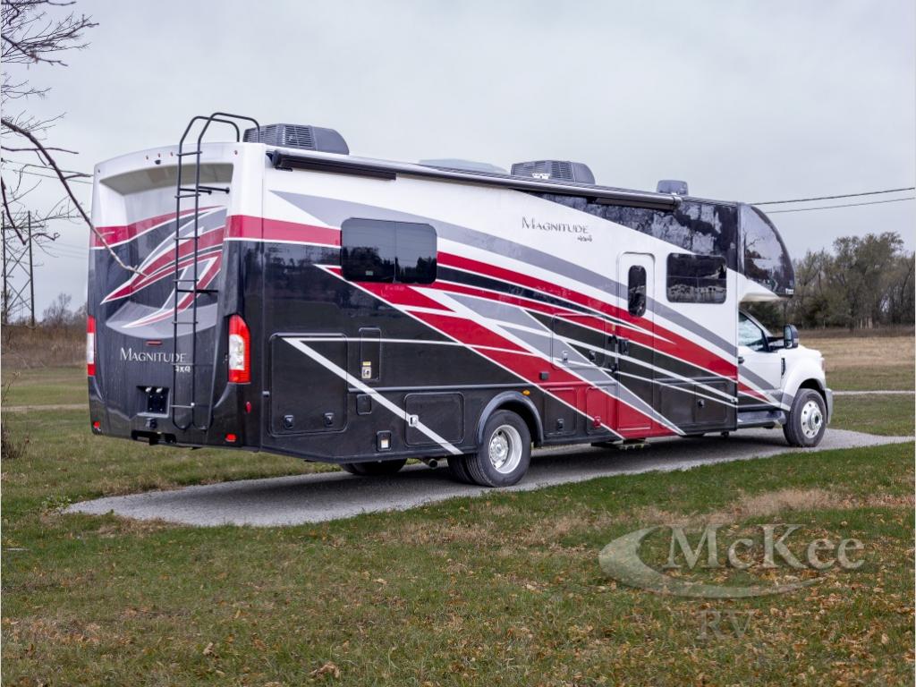 New 2024 Thor Motor Coach Magnitude LV35 Motor Home Super C - Diesel at ...