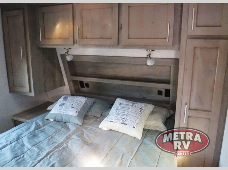Used 2023 Northwood Arctic Fox 28F Travel Trailer at Metra RV Center ...