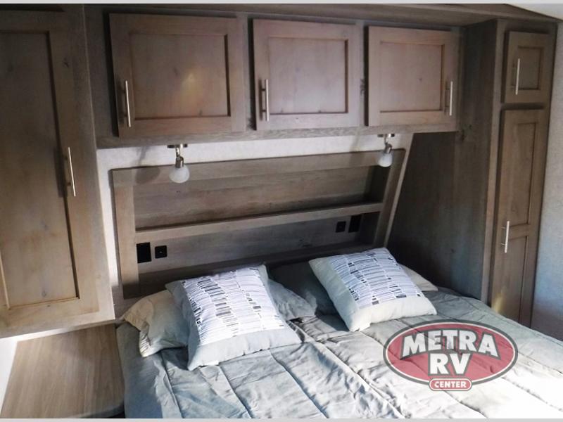 Used 2023 Northwood Arctic Fox 28F Travel Trailer at Metra RV Center ...