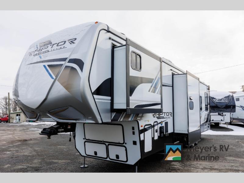 New 2025 Keystone RV Carbon 358 Toy Hauler Fifth Wheel at ...