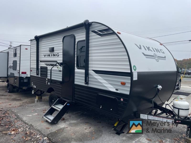 New 2024 Viking Viking 4K Series 18FQ Travel Trailer at ...