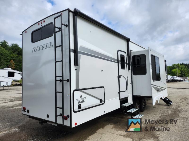 New 2024 Alliance RV Avenue 38DBL Fifth Wheel at meyersrvsuperstores ...