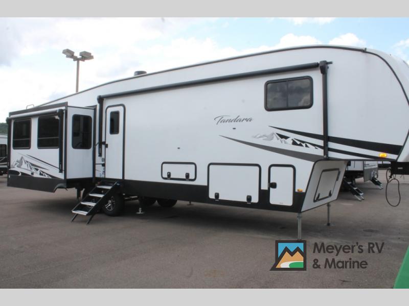 New 2024 EAST TO WEST Tandara 385MB Fifth Wheel at meyersrvsuperstores ...