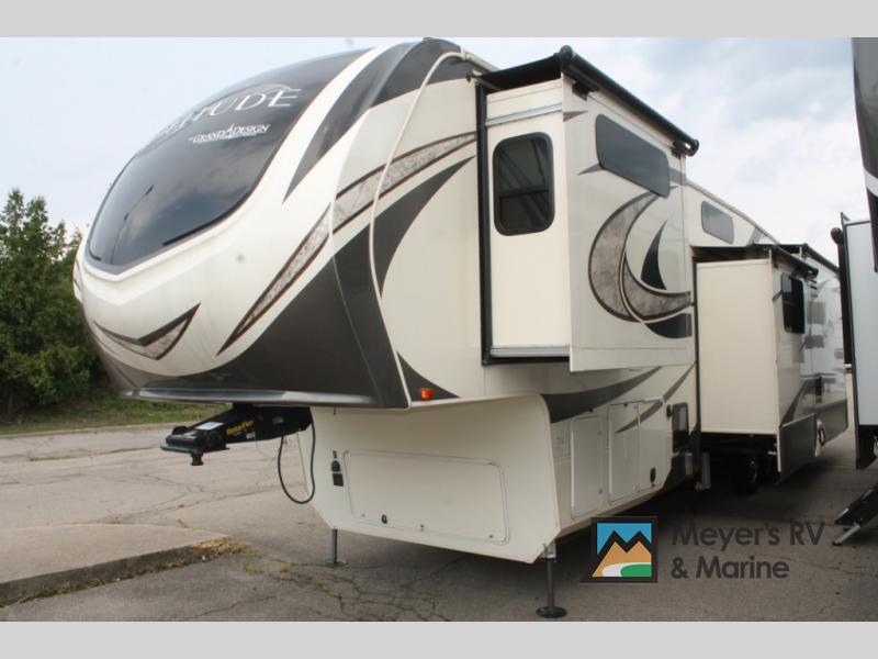 Used 2018 Grand Design Solitude 377MBS Fifth Wheel at ...