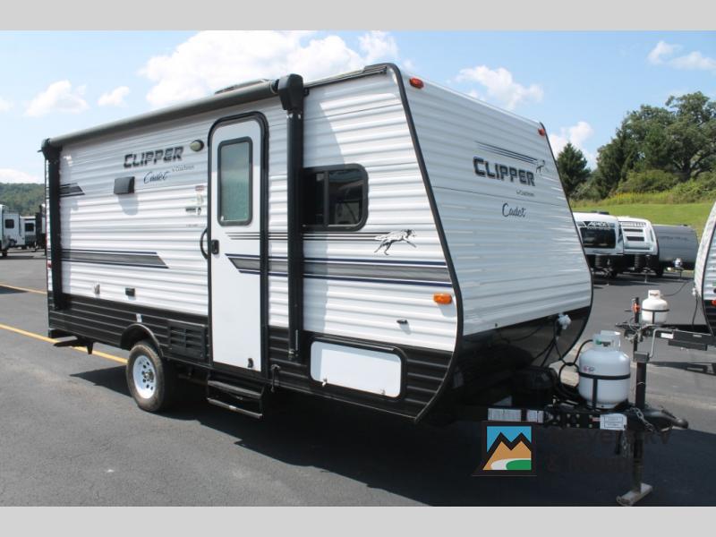 Used 2019 Coachmen RV Clipper Cadet 17CBH Travel Trailer at ...