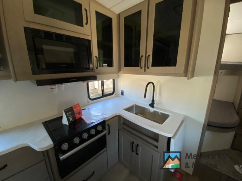 New 2026 Grand Design Reflection 100 Series 27BH Fifth Wheel at ...