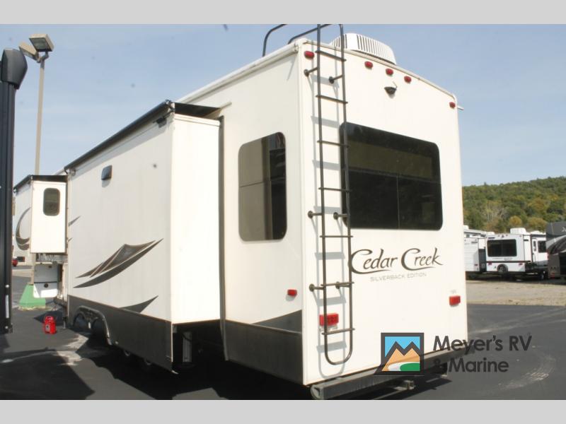 Used 2019 Forest River RV Cedar Creek Silverback 33IK Fifth Wheel at ...