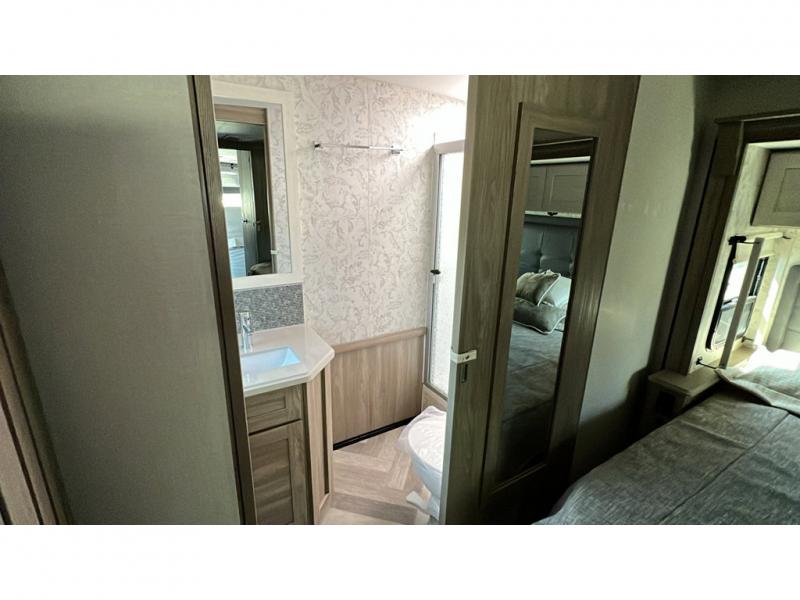 New 2025 Winnebago Adventurer 36Z Motor Home Class A at Michael Hohl RV | Carson City, NV | #W25005