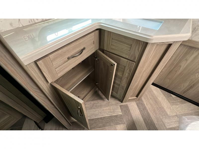 New 2025 Winnebago Adventurer 36Z Motor Home Class A at Michael Hohl RV | Carson City, NV | #W25005