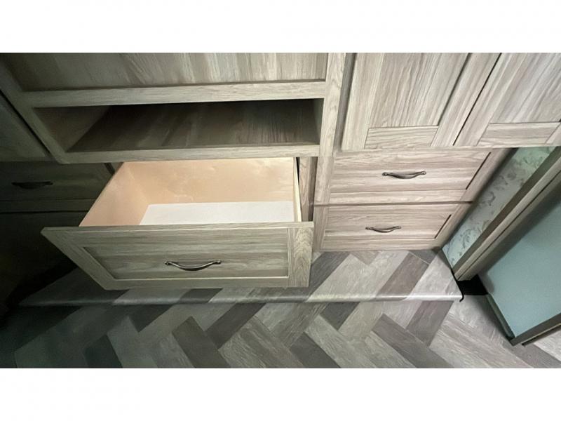 New 2025 Winnebago Adventurer 36Z Motor Home Class A at Michael Hohl RV | Carson City, NV | #W25005