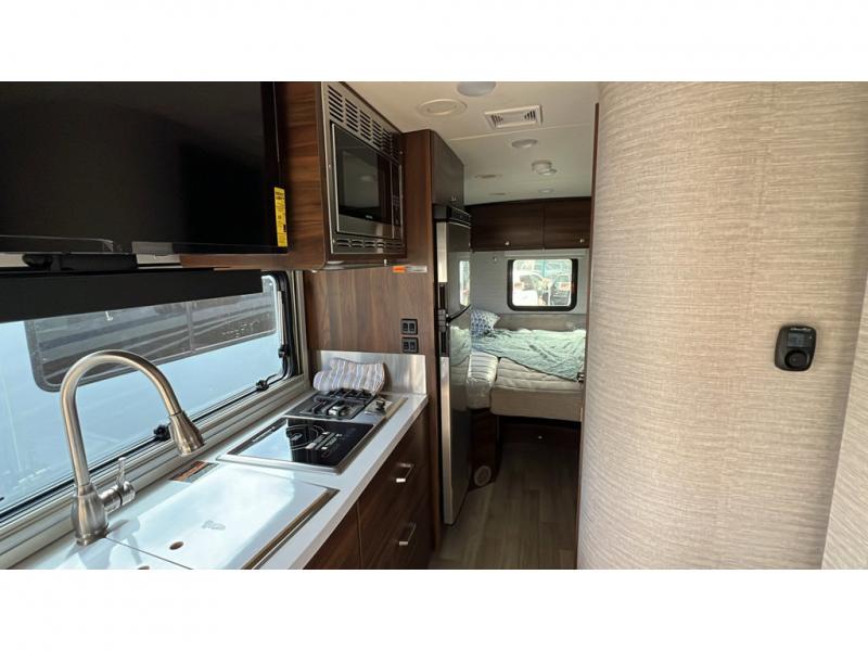New 2025 Winnebago View 24V Motor Home Class C - Diesel at Michael Hohl ...