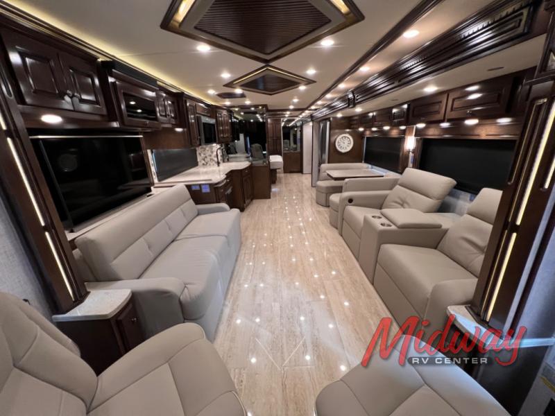 Used 2022 Newmar Dutch Star 4369 Motor Home Class A - Diesel at Midway ...