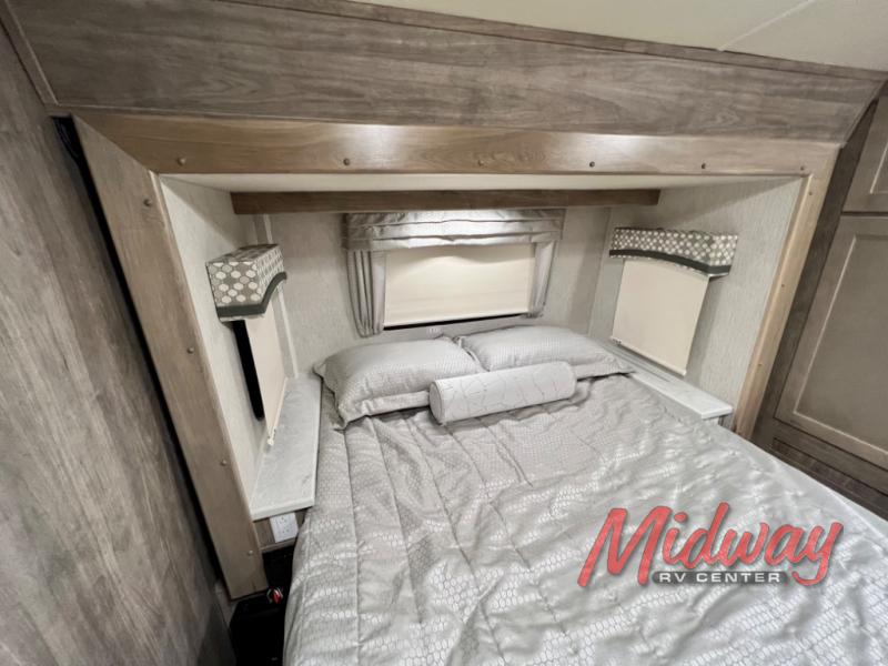 Used 2023 Phoenix USA Phoenix Cruiser 2351D Motor Home Class B+ at ...