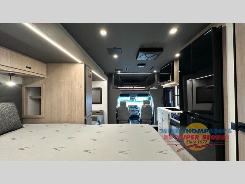 New 2025 Grand Design Lineage 25FW Motor Home Class C - Diesel at Mike Thompson's RV | Santa Fe ...