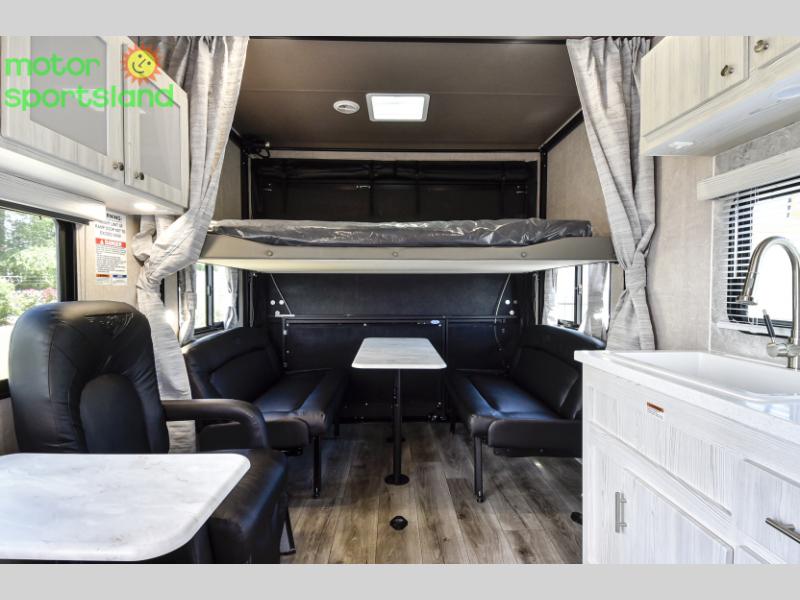 New 2025 Eclipse Attitude Pro Series T2414BSG Toy Hauler New 2025 Eclipse Attitude Pro Series T2414BSG Toy Hauler