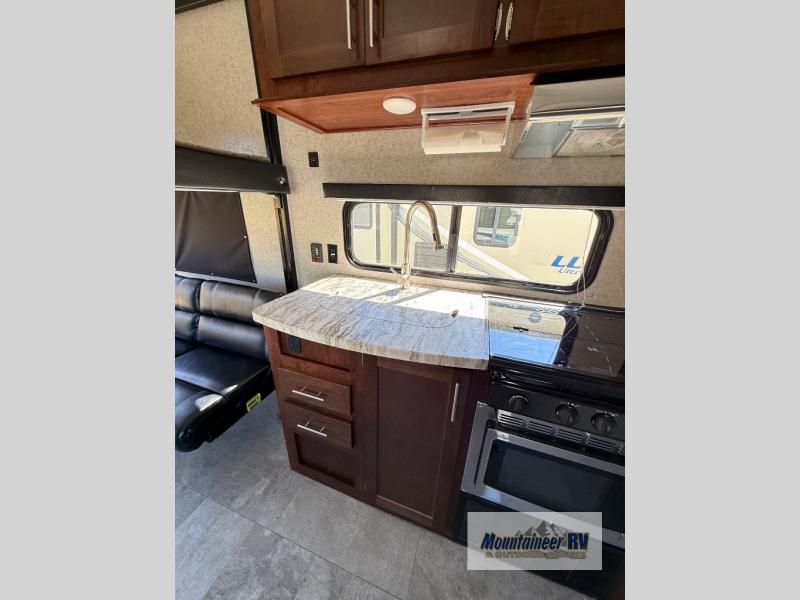 Used 2019 Forest River RV Vengeance Rogue 25v Toy Hauler Travel Trailer ...