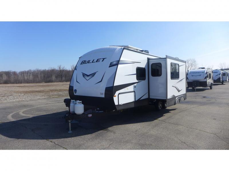 New 2022 Keystone RV Bullet 221RBS Travel Trailer at National RV ...
