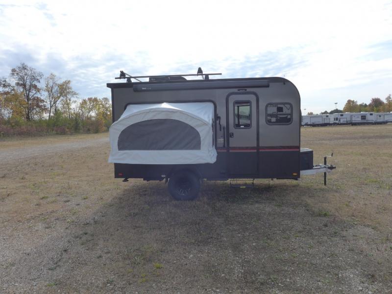 New 2024 inTech RV Flyer Discover Toy Hauler Expandable at National RV ...