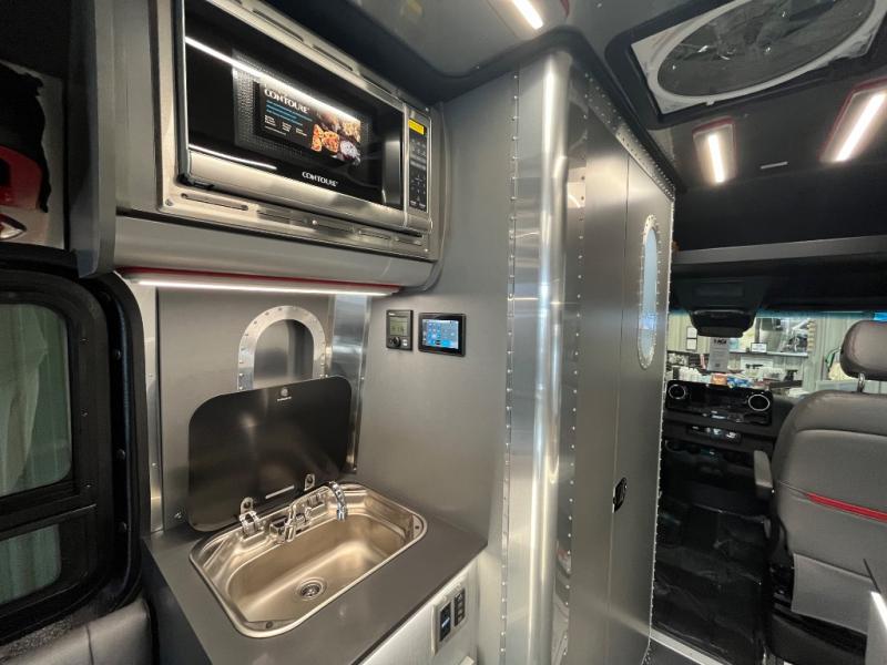 New 2026 Airstream Interstate 19X LE Outland Edition Std. Model Motor Home Class B - Diesel at ...