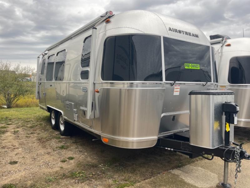 Used 2020 Airstream Globetrotter 23FB Twin Travel Trailer at Airstream ...