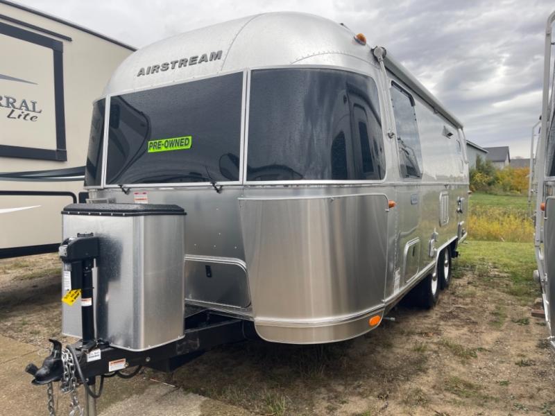 Used 2020 Airstream Globetrotter 23FB Twin Travel Trailer at Nature ...