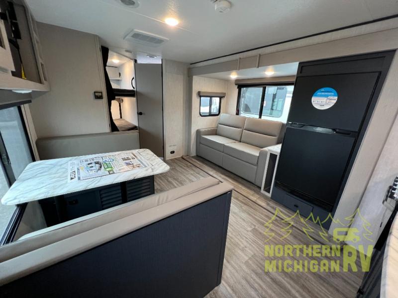 New 2024 Coachmen RV Apex Ultra-Lite 256BHS Travel Trailer at Northern ...