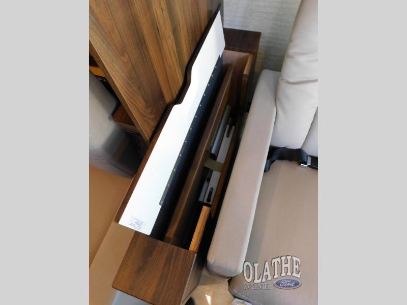 New 2024 Winnebago View 24D Motor Home Class C - Diesel at Olathe Ford ...