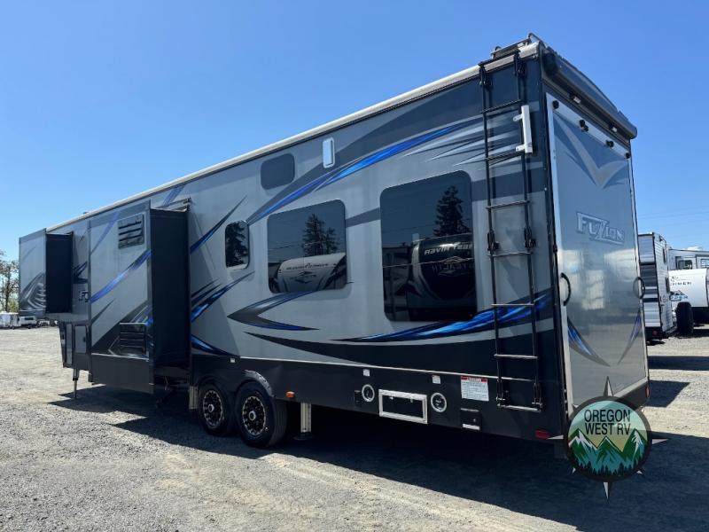Used 2017 Keystone RV Fuzion 371 Toy Hauler Fifth Wheel at Oregon West ...