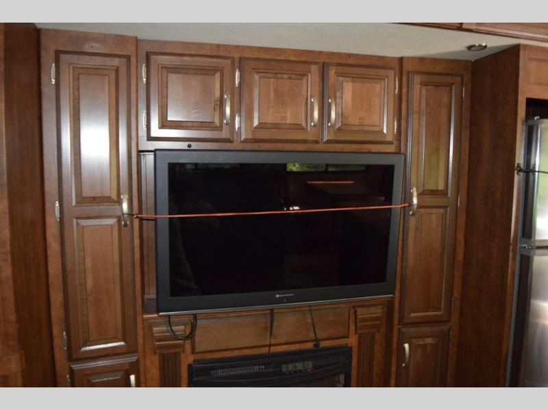 Used 2016 Forest River RV Blue Ridge 3025RLS Fifth Wheel at Pete's RV ...