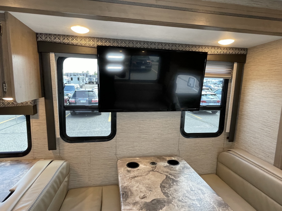 Class C 28' Motorhome