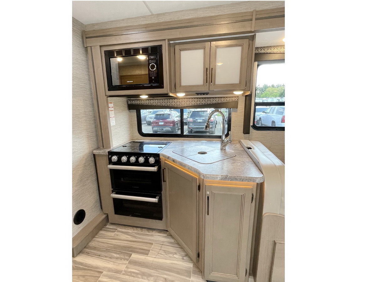 Class C 28' Motorhome