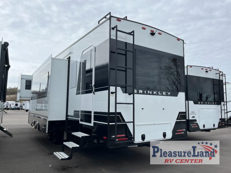 New 2025 Brinkley Model Z 3515 Fifth Wheel at PleasureLand RV | West ...