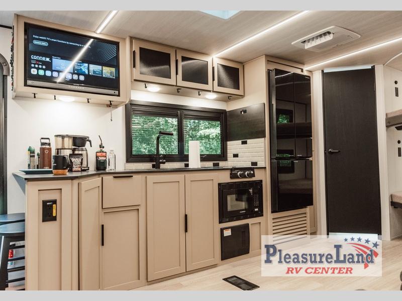 New 2026 Keystone RV Walkabout 22MAX For Sale in Ramsey, MN (3317560)