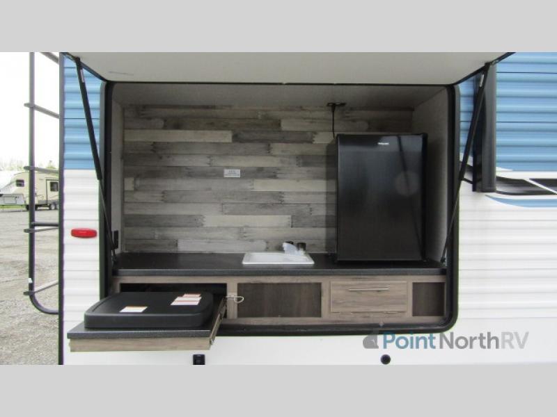 New 2023 CrossRoads RV Zinger 340BH Travel Trailer at Point North RV ...