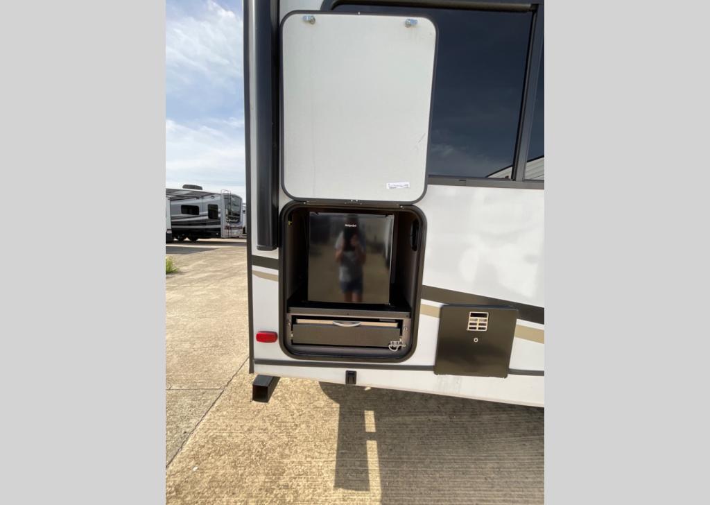 Used 2022 CrossRoads RV Sunset Trail SS268RL Travel Trailer at Pontiac ...