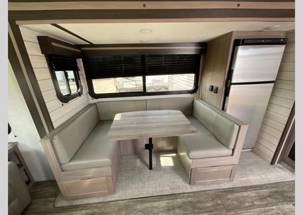 Used 2022 CrossRoads RV Sunset Trail SS268RL Travel Trailer at Pontiac ...