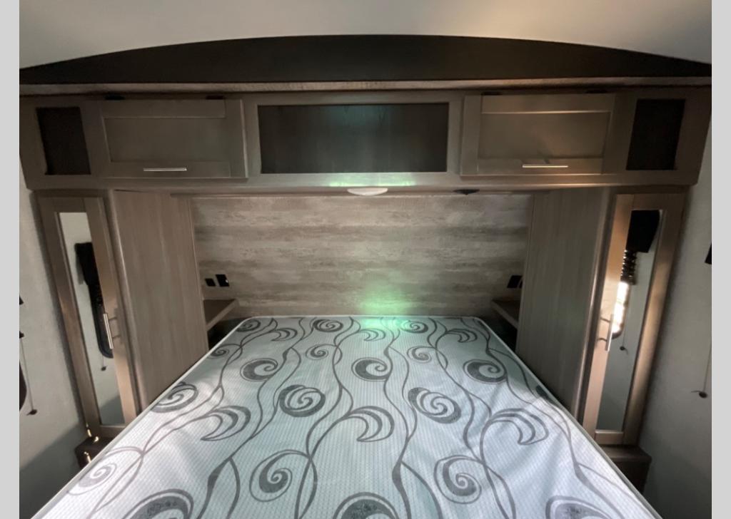 Used 2022 CrossRoads RV Sunset Trail SS268RL Travel Trailer at Pontiac ...