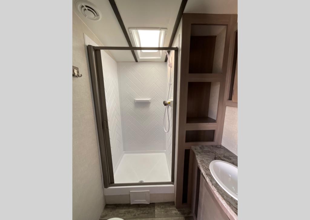 Used 2022 CrossRoads RV Sunset Trail SS268RL Travel Trailer at Pontiac ...