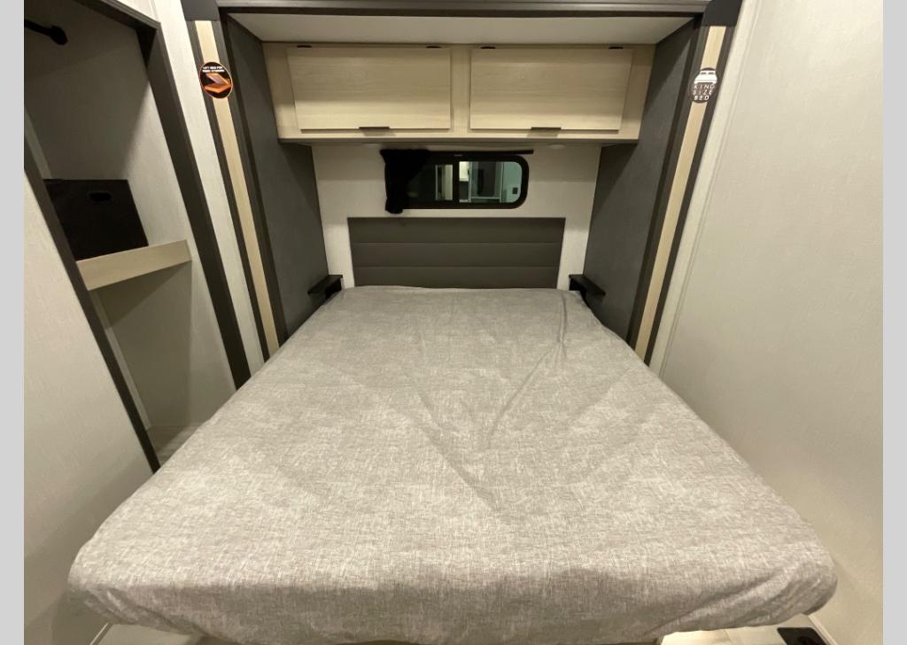 New 2025 Forest River RV Cardinal 35FUN Fifth Wheel at Pontiac RV ...