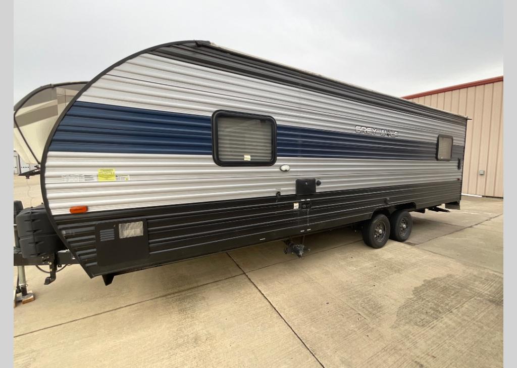 Used 2021 Forest River RV Cherokee Grey Wolf 22RR Toy Hauler Travel ...